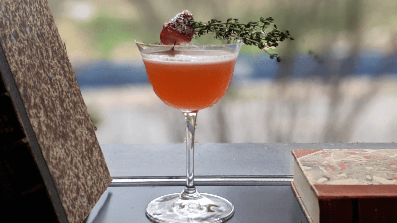 Essential Bartender Drink Cheat Sheet for Perfect Cocktails