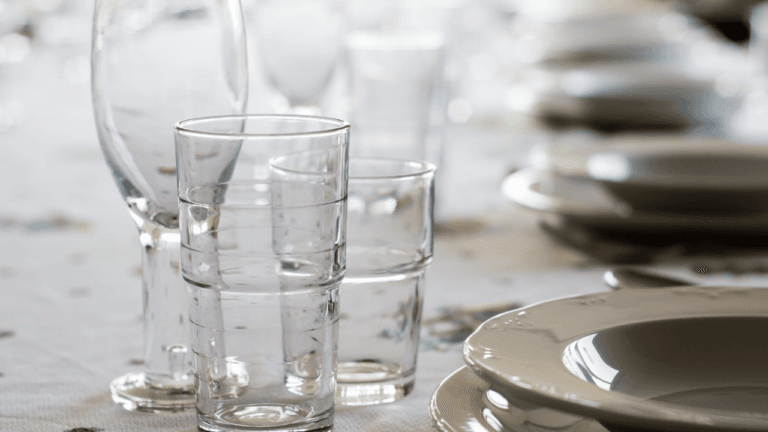 A Comprehensive Guide to Glassware Shapes and Types